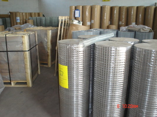 SUS304 316 Stainless Steel Welded Wire Mesh Hardware Cloth Oxidation - Resisting supplier