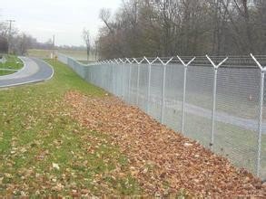 1" 2" Flexible Plastic Coated Chain Link Fencing For Hillside Protection supplier