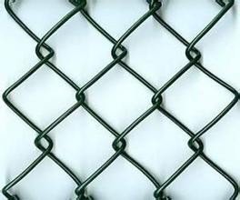 Green Coated Chain Link Fence Mesh Airport Security / Side Stop Fencing supplier