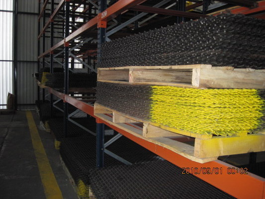 Black  high carbon steel Crimped Wire Mesh for sieving crushed stone supplier