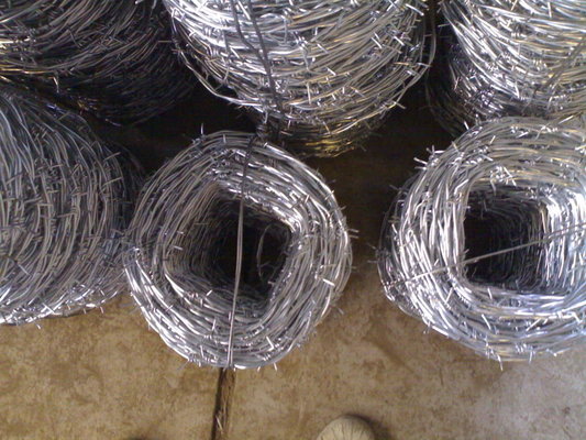 SAE1006 / SAE1008 Hot-Dipped Galvanized Iron Wire Bared Tape Wire supplier