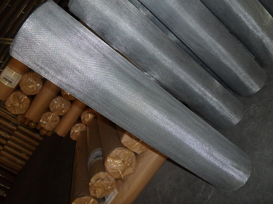 Custom Construction Hot - Dipped Galvanized Square Wire Mesh 4-30 Mesh supplier