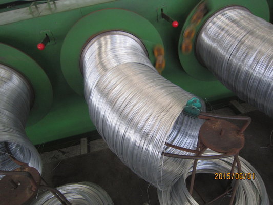 Flexible Hot-Dipped Galvanized Iron Wire , High Carbon Steel Wire Zinc Galvanized supplier