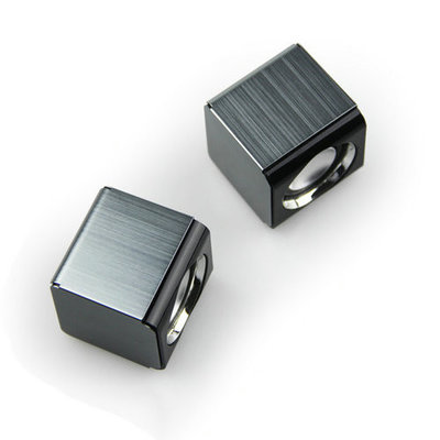 Manier Mini Actieve Draagbare Getelegrafeerde Sprekers met Aangepast Embleem