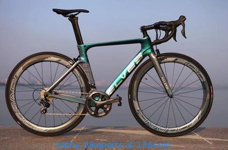 China NEW FULL Fiber CARBON 700C ROAD bike AERO FRAME  fork  700C*47CM S-T supplier