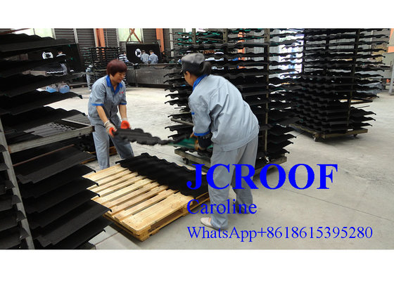 Antique Bond Type Stone Coated Roofing Tiles With 8 Accessories