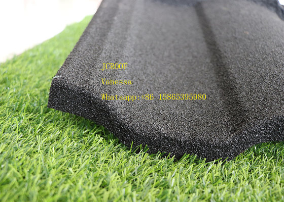 Corrugated Steel Roof Panel 0.45mm Shingle Tile Red With Black Color
