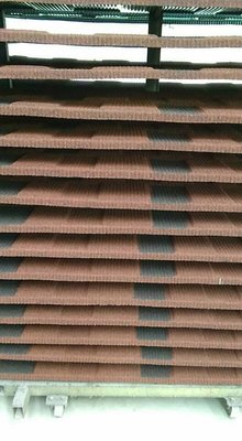 Beautiful home Stone Chip Coated Steel Roof Tiles 1340*420mm Colorful Sand