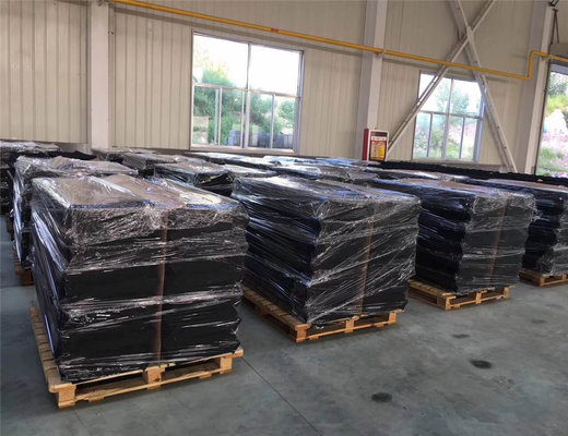 Customized Stone Coated Roofing Sheet , Colorful Stone Chip Coated Metal Roof Tiles