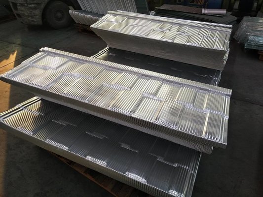 Stone Coated Metal Roof Tile / Aluminium Zinc Roofing Shingle / Colorful Sand Coated Steel Roof