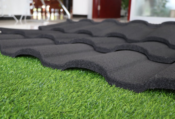 Economic 30 years guarantee stone chip coated steel roof tiles