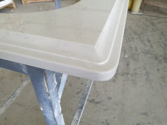 Tops de piedra artificiales de la vanidad del color blanco y de grueso de las encimeras 14 o 20 milímetro