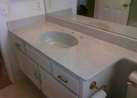 Encimera del granito del cuarto de baño con el solo top de la vanidad de la aduana 25x19 del fregadero