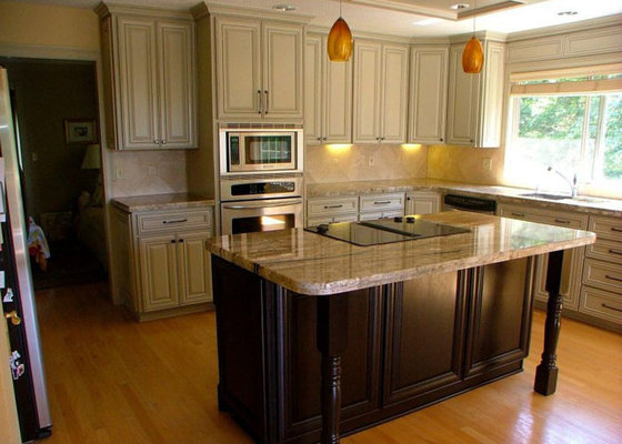 Antique Kitchen Natural Granite Countertops Cabinet