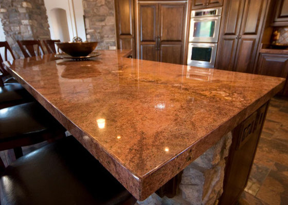 Efecto escandinavo Worktops del granito para la superficie afilada con piedra cocinas acabada