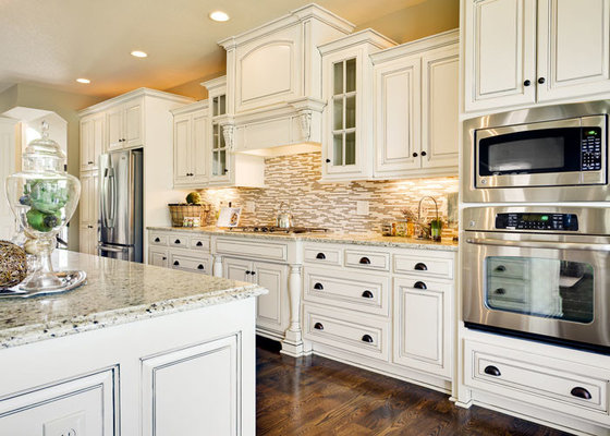 Drama White Natural Marble Stone Countertops For Household Kitchen