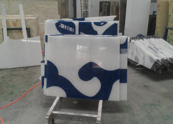 Modelo blanco azul de la antigüedad de la pared de la encimera del granito del jade de la raya