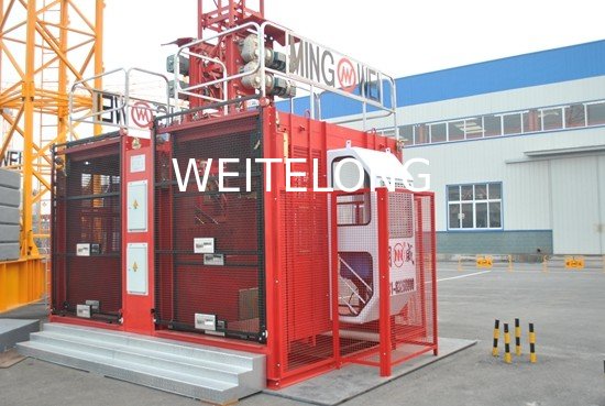 construction material hoist