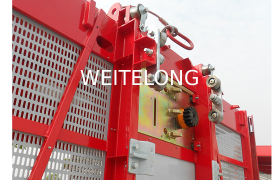 CE / ISO Construction Material Hoist 1000kg for Bridge , Underground Project
