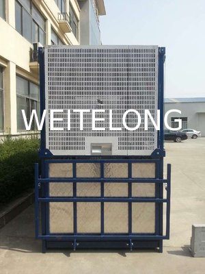 SC100 Personalized Goods Material and Personnel Hoist with 0 - 63m/min