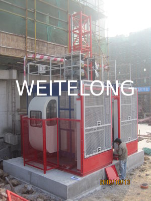 Custom Red 1000kg Twin Cage SC200 Goods Material Personnel Hoist with Hot Dipped Zinc