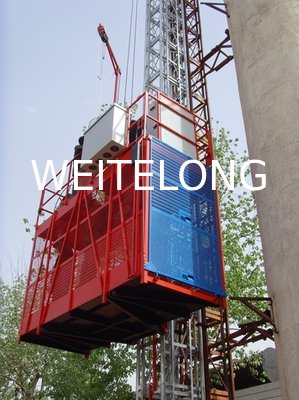 2700kg VFD Red Single Cage Construction Material Hoists for Mining Wells