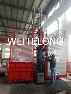 Floor / Sliding Door Construction Hoist Elevator Single Or Double Cages