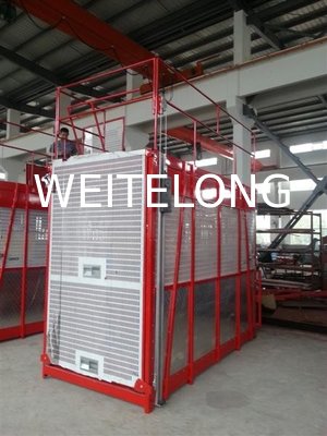 Yellow 2000kg Load Capacity Twin Cage SC200 Lifting Construction Hoist Elevator