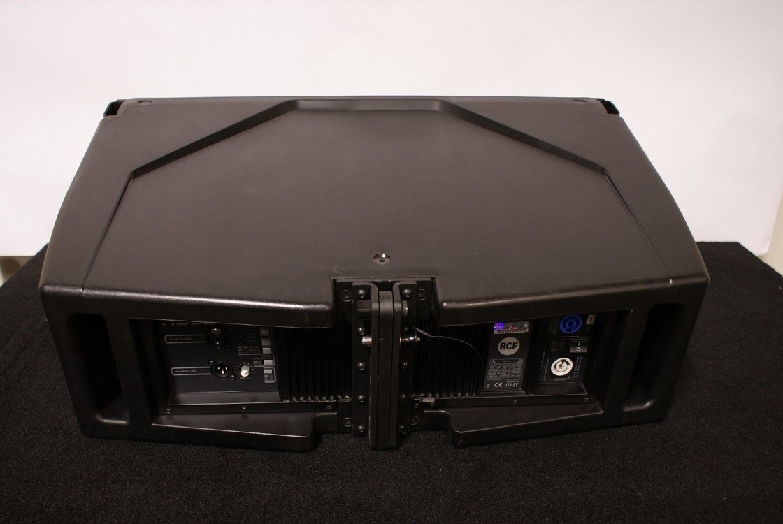 Contact us on WhatsApp Us +2207790958  For QSC KLA12 12" 2-Way Line Array Loudspeaker (Black