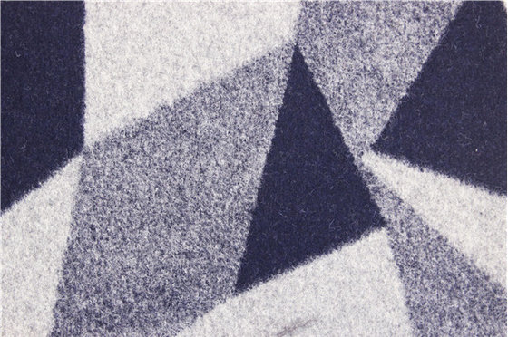 Triangle block knitting Wool Jacquard Fabric , Stitching 15% Acrylic Fabric