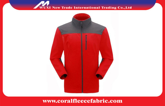 Warm Winter Mens Outdoor Jackets Soft Shell Hiking / Hunting / Climbing Coats