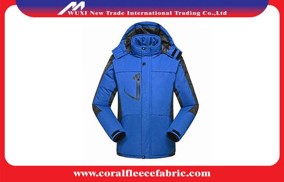 Windproof Womens / Mens Outdoor Jackets And Coats Climbing Outdoor Clothing