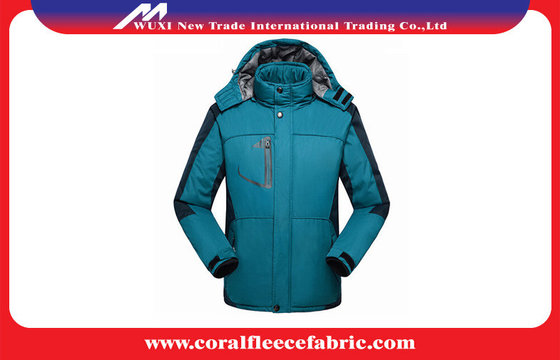 Windproof Womens / Mens Outdoor Jackets And Coats Climbing Outdoor Clothing