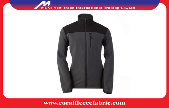 Warm Winter Mens Outdoor Jackets Soft Shell Hiking / Hunting / Climbing Coats