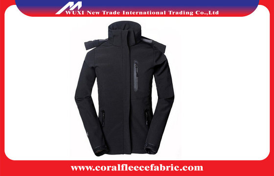 Women Waterproof Outdoor Jackets / Breathable Fancy Camping Jackets with Hood