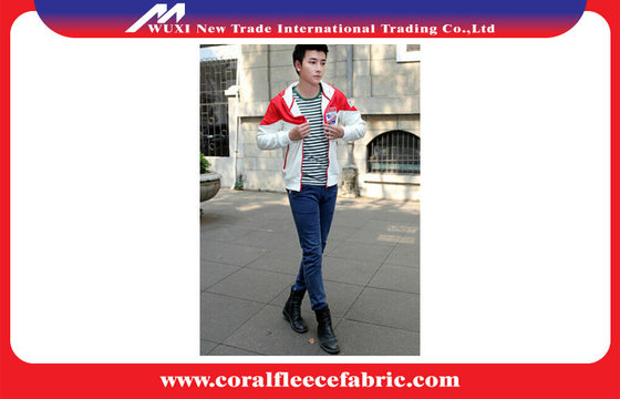 Hooded Mens Outdoor Jackets , Popular Skin Fit Man Fleece Coat For Winter or Autumn