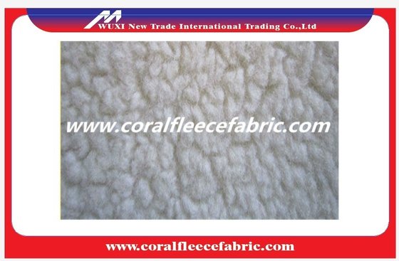 Soft Knitted Polyester Blend Lambs Wool Fabric / Wool Suiting Fabric for Coats