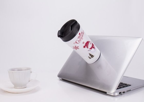 Class Room / Office Hot And Cold Plastic Travel Mugs With Food Grade PP Material
