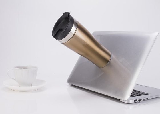 Hot Deals Smart Leak Proof Coffee Mug 16OZ Suction Gift Bottle With Silk Screen LOGO