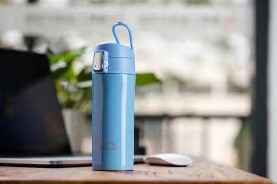 Colorful outdoor thermos travel water bottle,double wall vacuum insulated mug