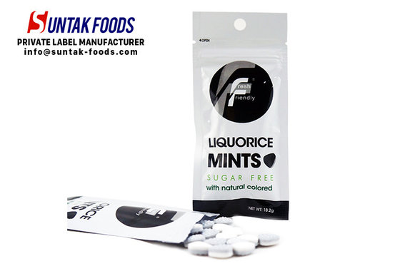 Sugar Free Liquorice Peppermint Candy With Double Color , Triangle Shaped Candy