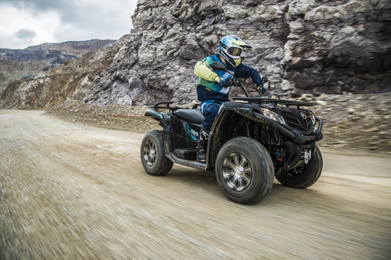 CFmoto 400cc 4WD QUAD ATV