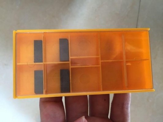 Solid Ceramic inserts