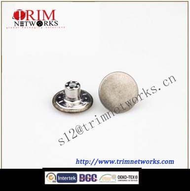 Brass jeans 17MM HVB Brass Tin plastic inside round and smoth button