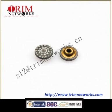Brass rivet 9.5MM HVB Old tin sunflower pattern round fashion metal button