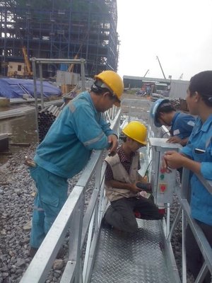 gondola working platform / rope suspended platform to Vietnam