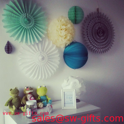Party Wedding Decoration Paper Craft Tissue Paper Honeycomb Balls Pom Pom Flower Ball supplier