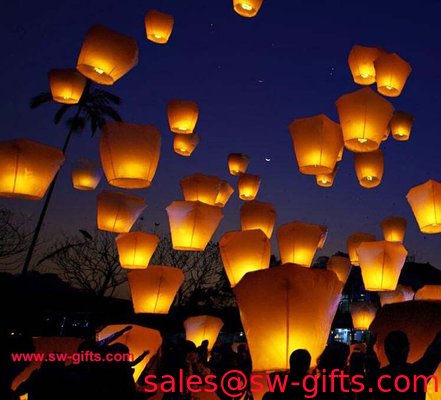 Sky Lanterns Easter Day Gifts Sky lanterns/Chinese Fly Lantern,Lover Gift,Party Gift supplier