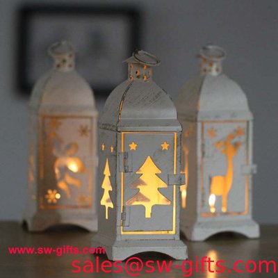 White Metal Lantern Christmas Decoration Designs Hurricane Lamp Nordic Candle Holder supplier