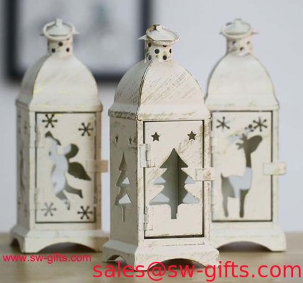 White Metal Lantern Christmas Decoration Designs Hurricane Lamp Nordic Candle Holder supplier